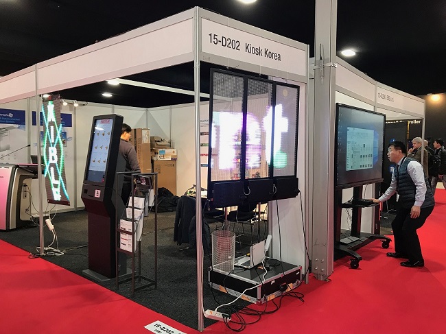키오스크코리아, ISE2019에서 투명 LED “ICE Flex Series” 선보여
